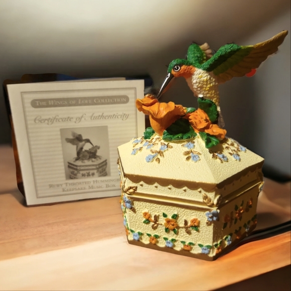 Holsted Hous | Accents | Vtg 20 Holsted House Ruby Throated Hummingbird ...